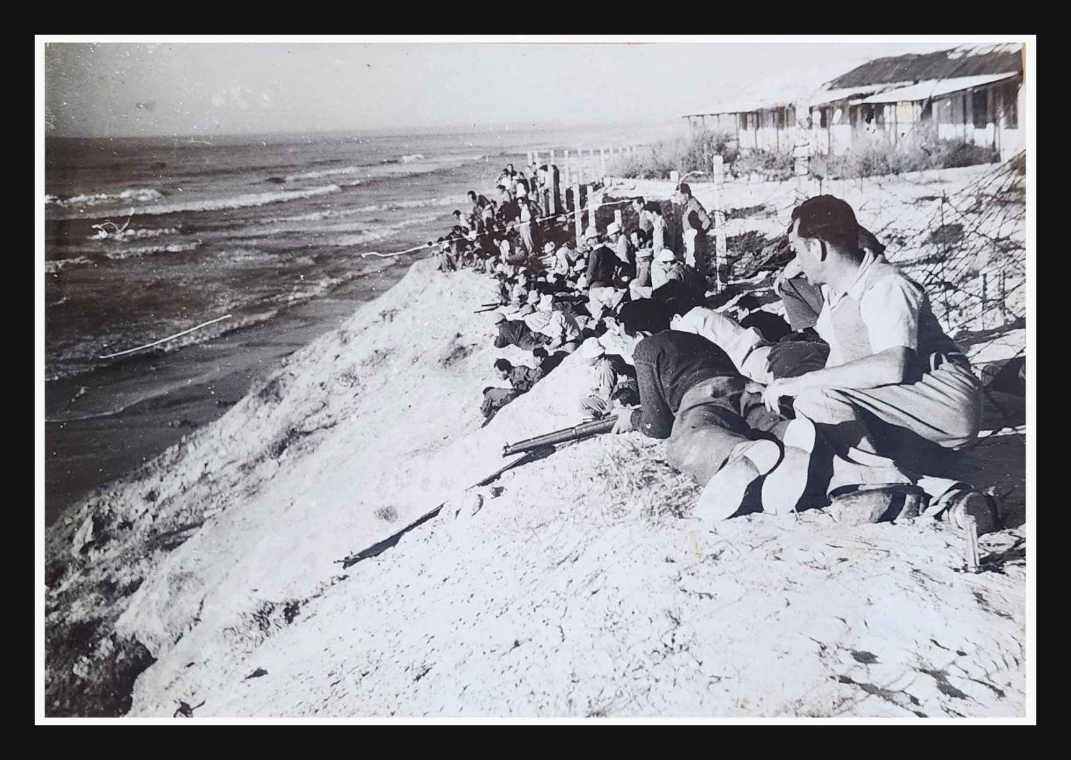 Await the Altalena on the Tel Aviv Shore, 1948 - VINTAGE ISRAELI POSTERS